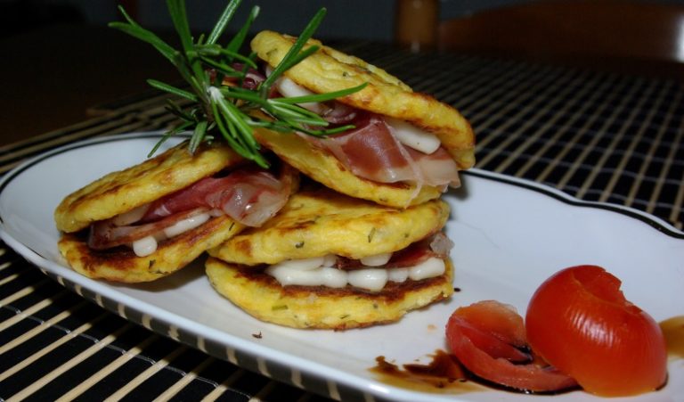 Sandwich di patate - Ricette.com