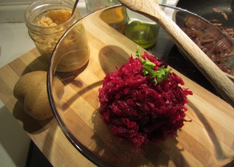 Contorno di barbabietole e rafano - Ricette